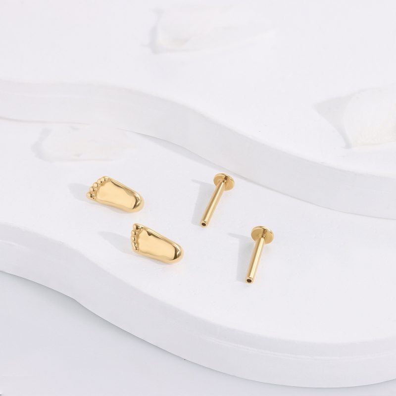 14K Yellow Gold Internally Threaded Labret Studs - GPF Jewelry